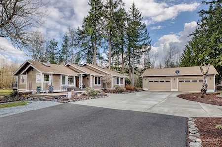 Waterfront Homes for Sale in Ohop Lake, WA