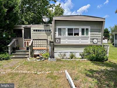 Mariners Cove MHC Waterfront Mobile Home Park - Millsboro Delaware