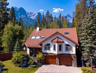 Canmore AB Real Estate - Homes for Sale in Canmore Alberta.