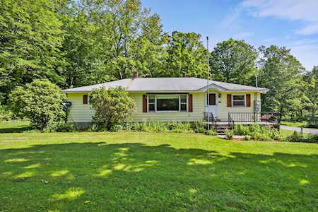 Mid-Century Modern Style Homes for Sale in Massachusetts - Signal Real ...