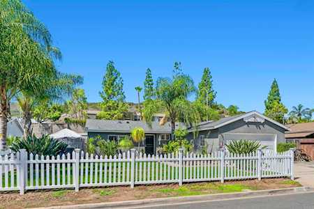 9 Reasons Poway San Diego is a Great Place to Live in 2023 | 2024