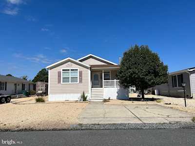 Mariners Cove MHC Waterfront Mobile Home Park - Millsboro Delaware
