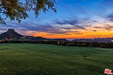 Beverly Ridge Estates for Sale | Beverly Hills Gated Community