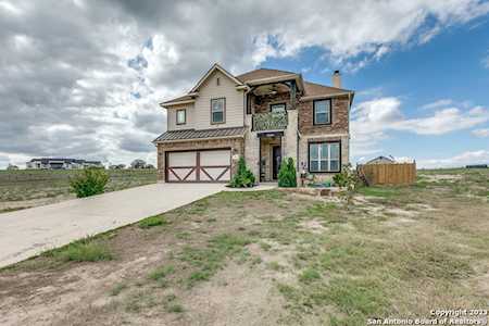 Triple R Ranch Real Estate - Homes for Sale in La Vernia