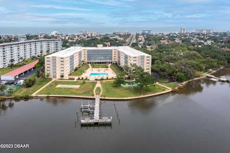 Pendleton Club Condos For Sale Daytona Beach - Pendleton Club Condominiums