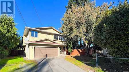 Colwood Corners Homes for Sale & MLS® Listings | Loyal Homes