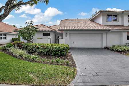 Centra Townhomes for Sale | Boca Raton Real Estate
