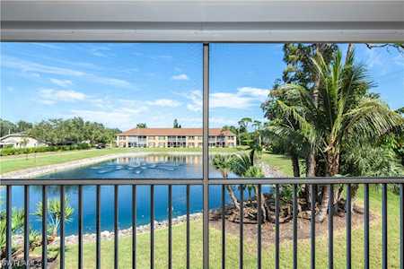 Lakeport Villas in Crown Pointe - Lakeport Villas Real Estate in Naples, FL