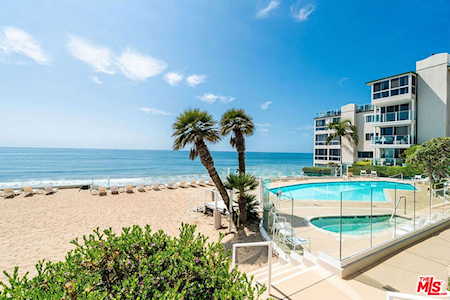 Malibu Outrigger | Malibu Condos | 22548 Pacific Coast Hwy, Malibu, CA ...