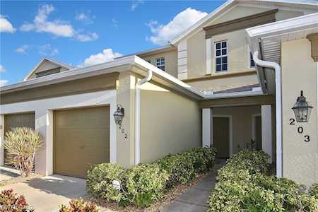 Calusa Palms - Fort Myers Real Estate - Calusa Palms MLS Search