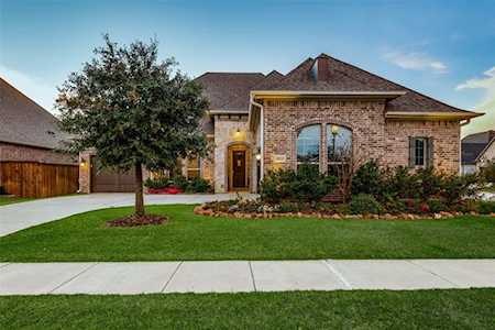 8 Attractions in The Colony You Must See | The Colony Texas