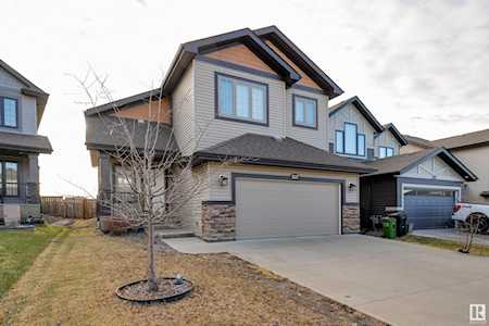 225+ Appealing Edmonton Bi-Level Homes For Sale, View Now!