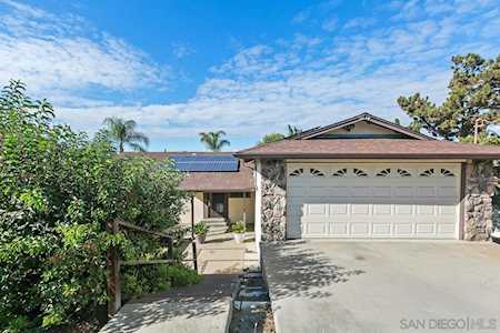 9 Reasons Lakeside San Diego is a Great Place to Live in 2024 | 2025