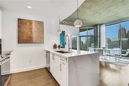 Metropolis Condos for Sale | 943 Peachtree Street NE