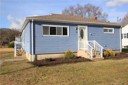 Waterford Ranch Homes For Sale - Waterford CT Ranch-Style Houses