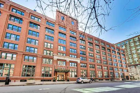 Chicago Lofts for Sale: Chicago Loft Living Guide