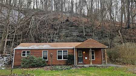 Log Homes and Log Cabins For Sale Near Pittsburgh