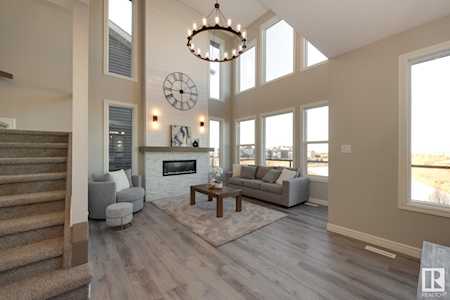 Sherwood Park Alberta Homes with Walkout Basements