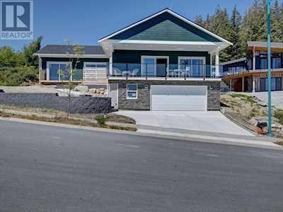 Sechelt 2 Bedroom Homes For Sale & MLS® Real Estate Listings