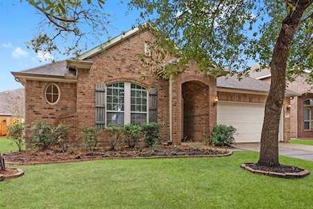 Gated Neighborhoods In and Around The Woodlands, Texas