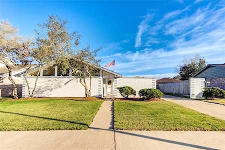 Rent-to-own and owner-financed homes in Meadows Place, TX