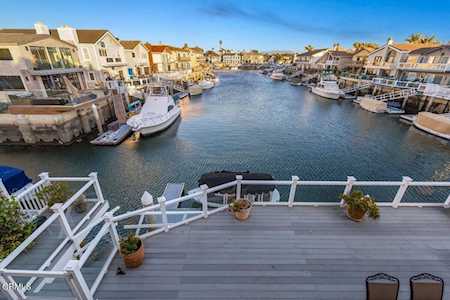 Deckside Villas Condos for Sale | Oxnard, CA