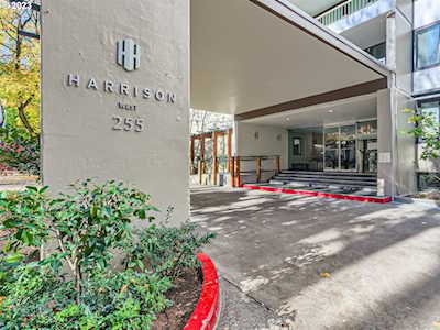 Harrison Towers Condos Portland | 111 & 255 SW Harrison St