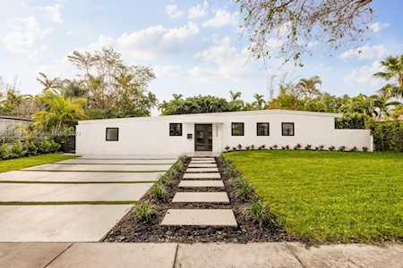 Keystone Islands, North Miami, FL Real Estate & Homes for Sale