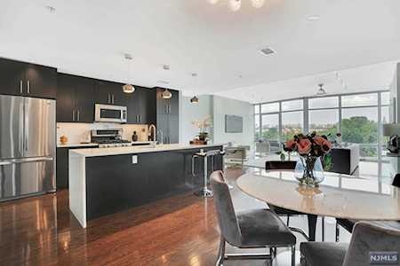 Aventine Condos for Sale in Edgewater NJ | Edgewater NJ Real Estate