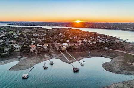 Point Venture Luxury Homes For Sale - Point Venture Luxury Real Estate