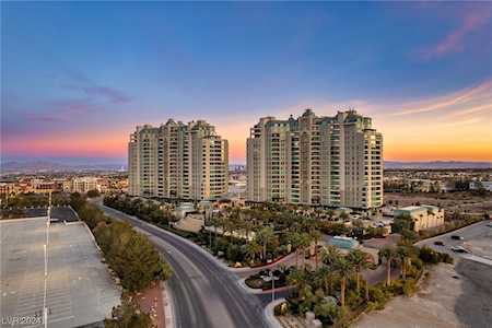 One Queensridge Place Real Estate - Homes for Sale in One Queensridge Place