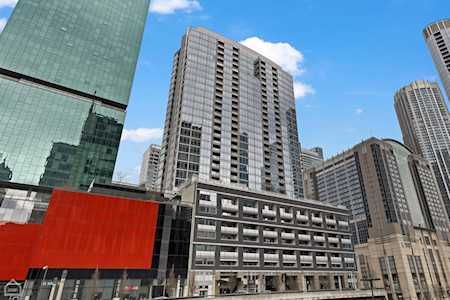 The Fairbanks at Cityfront Plaza Condos of Chicago | 240 E Illinois Street