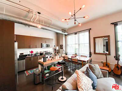 Cosmo Lofts | Hollywood Condos | 1617 Cosmo St Los Angeles, CA 90028