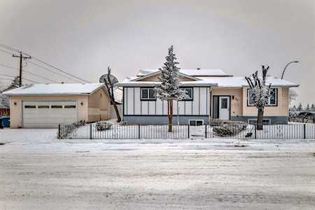Temple Homes For Sale Northeast Calgary - Temple Real Estate