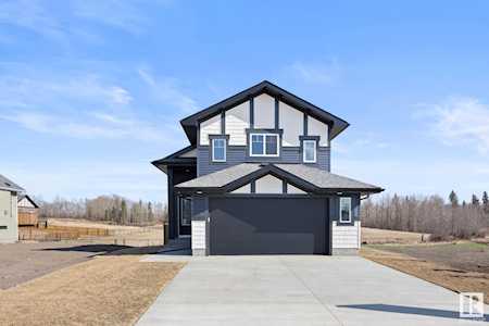 Gibbons Alberta Homes North Facing