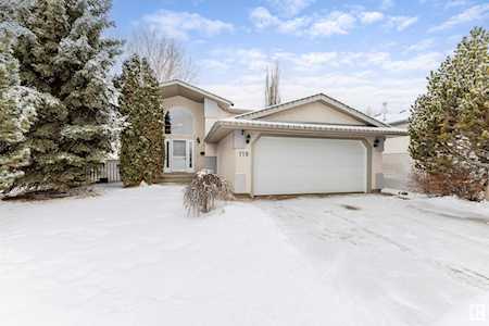 Devon Alberta Bi Level Homes