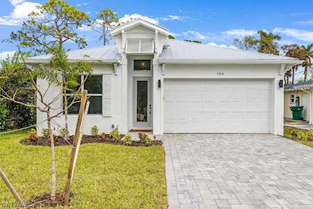 Naples Park Real Estate For Sale in the 700 Block | Naples, FL 34108