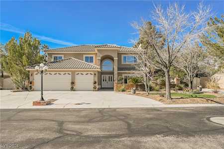 Deerbrooke Estates Homes for Sale in Las Vegas, NV | @seevegashomes