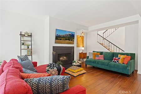 Holly Drive | Hollywood Dell Condos | 1920 Holly Dr Los Angeles, CA 90068