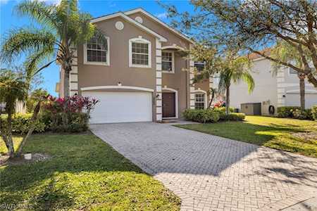 Valencia Lakes Real Estate - Valencia Lakes Homes in Naples, FL