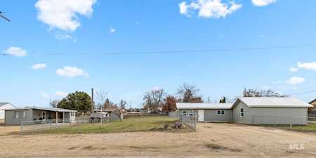 Notus Homes for Sale