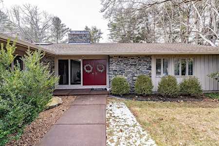 Mid-Century Modern Style Homes for Sale in Massachusetts - Signal Real ...
