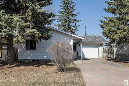 Devon Alberta Bungalow Homes