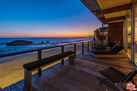 Malibu Beach Homes for Sale | Malibu Beach Real Estate