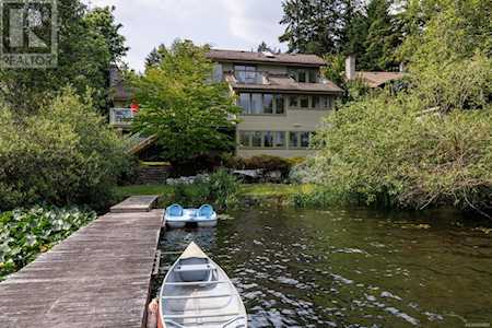 Prospect Lake Houses for Sale & MLS® Listings | Loyal Homes