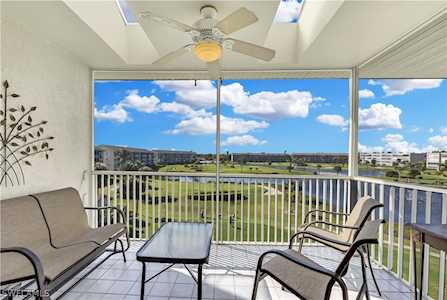 Golfview Golf & Racquet Club - Fort Myers Real Estate - Golfview MLS Search