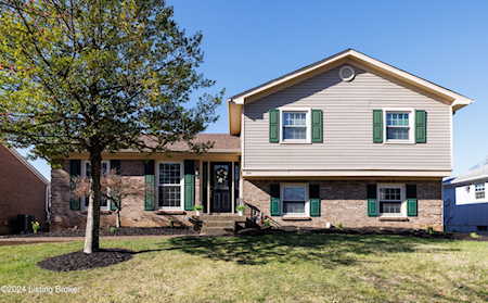 Homes for Sale in Zip Code 40222 Louisville KY | Real Estate Listings ...