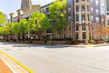 Element Condos for Sale in Atlantic Station | 390 17 St NW