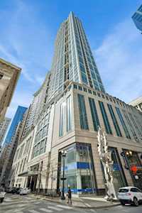 The Heritage at Millennium Park Chicago | 130 N Garland Ct