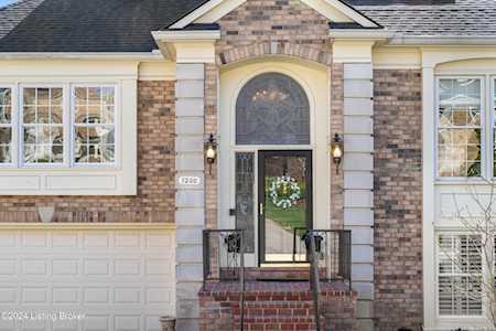 Coach Gate Condos for Sale - Louisville, KY 40207 Real Estate